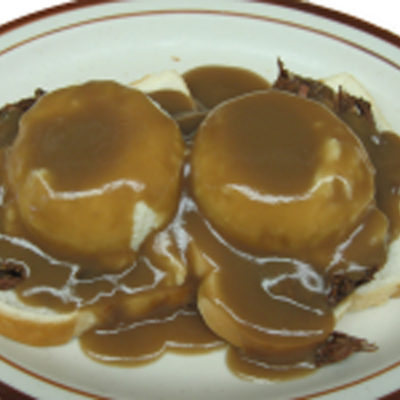 Storm Lake: Lakeshore Cafe - Family Table